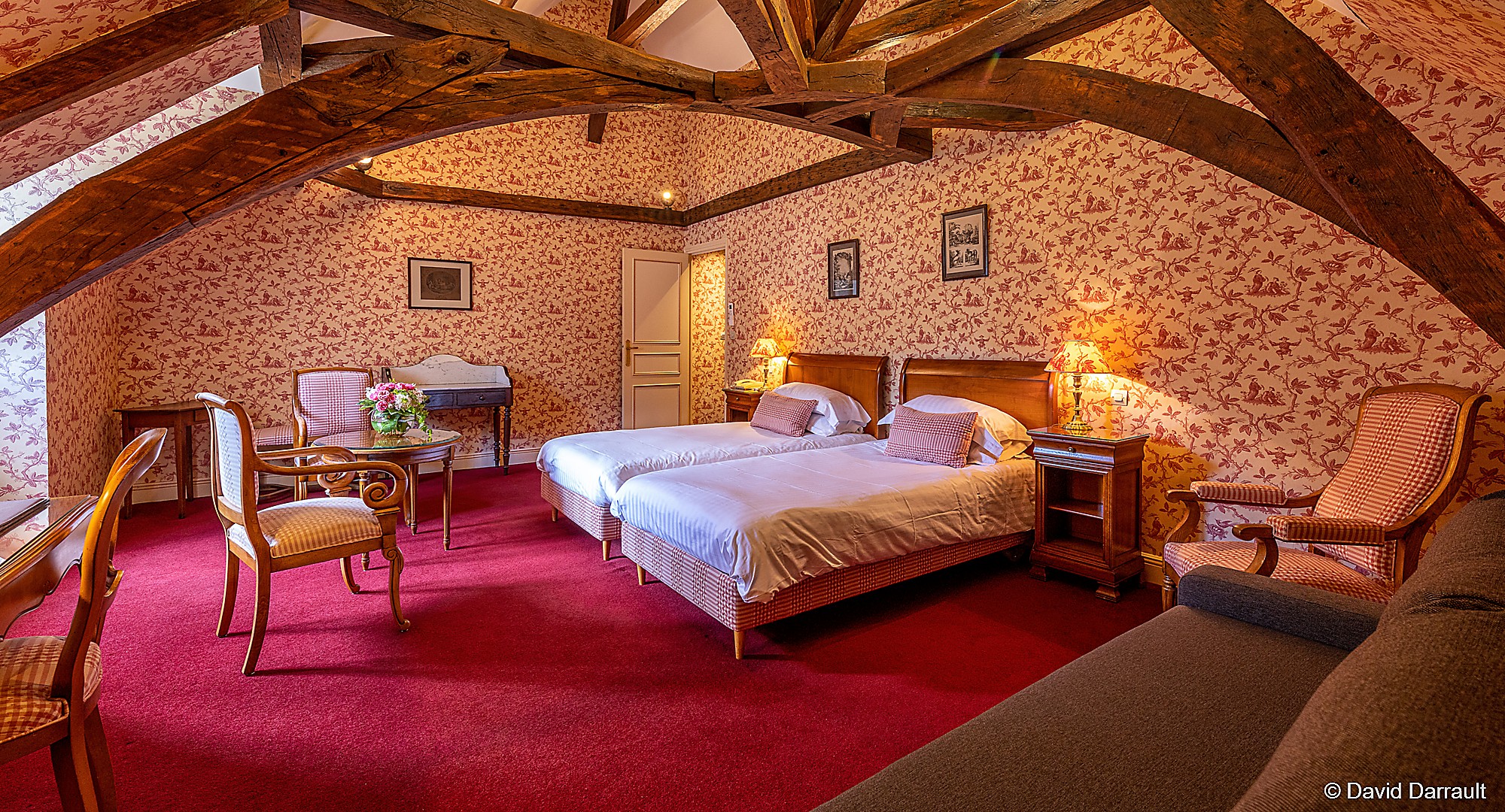 Chateaux hotels in France - group of castles hotels 4 & 5 stars